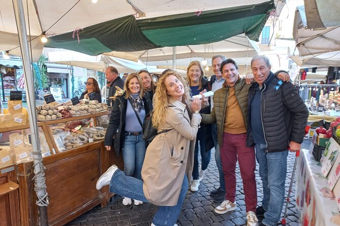 Rome Food Tasting Tour in Trastevere - Tasting Local Flavors: Food and Drink Highlights