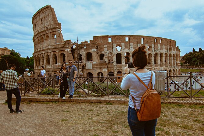 Rome: Priority Access Colosseum, and Ancient Rome Tour - Additional Stops: Palatine Hill