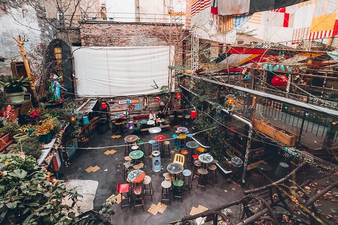 Ruin Bars Tour (Culture, history, and drinks) PROMO PRICE - A Detailed Look at the Ruin Bars Tour