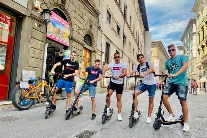 Scooter Guided Tour - An Introduction to Florence on Two Wheels