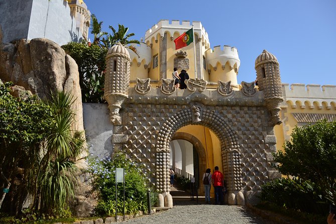 Sintra, Cabo da Roca and Cascais Small Group Tour With Tickets - A Detailed Breakdown of the Tour Experience