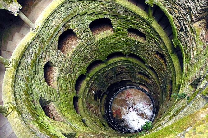 Sintra with a Local - HALF DAY -Pena & Regaleira & Cabo da Roca - A Closer Look at the Itinerary