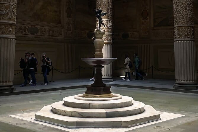 Small-Group Palazzo Vecchio Secret Passages Tour with Lunch Or "Gelato" - The Optional Lunch or Gelato: A Sweet Finish