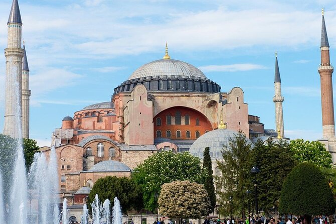 Small Group Tour -Best of Istanbul Tour with Lunch and Tour Guide - A Deep Dive into Each Stop