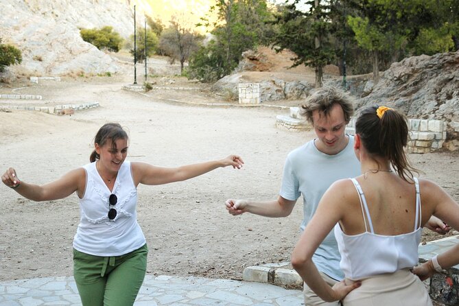 Steps to tradition: Greek Traditional Dances in Athens - An In-Depth Look at the Tour