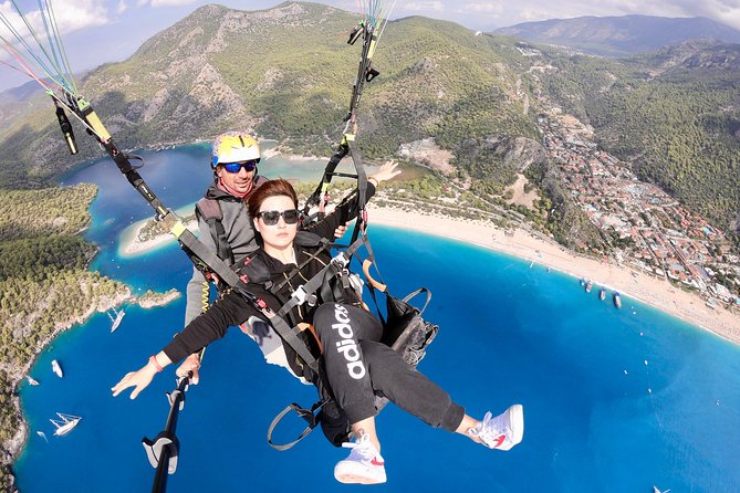 Tandem Paragliding Over The Blue Lagoon in Fethiye - Key Points