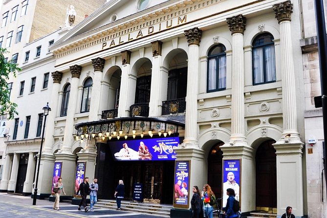 The Beatles tour in London in Spanish - A Detailed Look at the Tour Experience