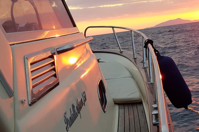 Tour privato in barca fra le meraviglie di Positano e della costiera Amalfitana - A Deep Dive into the Private Amalfi Coast Boat Tour