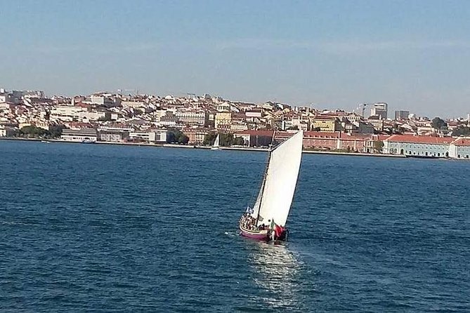 Traditional Lisbon Boat Experience - Exclusive - What’s Included, and What’s Not