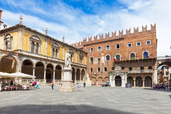 Verona Small Group Walking Tour - Key Points