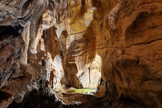 Visit to the Sant Josep Caves - An In-Depth Look at the Sant Josep Caves Tour