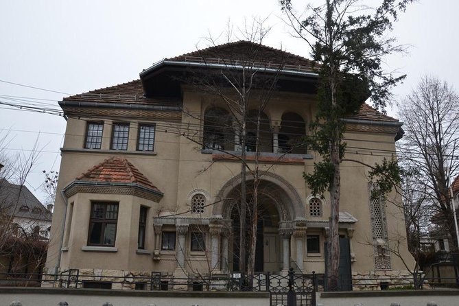 Walking tour of Bucharest - A Closer Look at the Itinerary: What to Expect