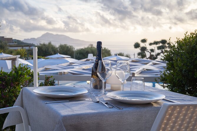 Wine tasting with lunch at Capriccio Restaurant in Sorrento - Who Should Consider This Tour?