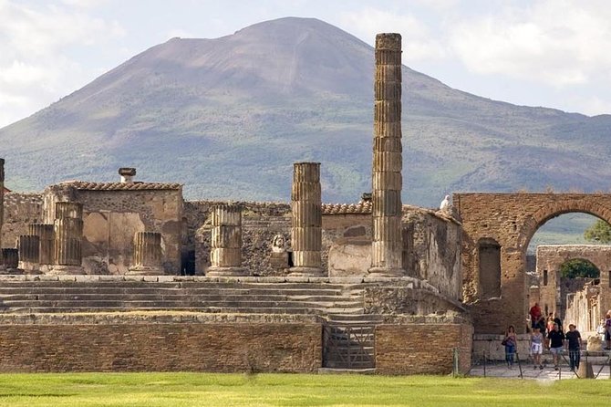 Wine Tour + Pompeii - Return and Reflections