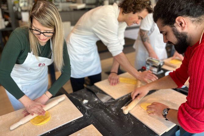 1 Hour Pasta making class in Rome - The Skinny on the Itinerary