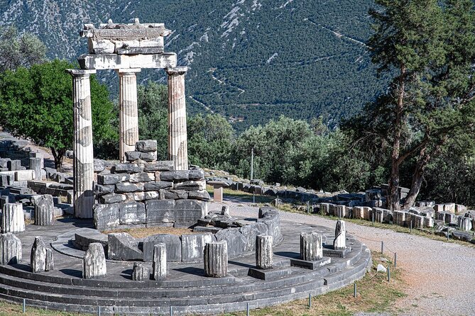 2 Days Private Tour from Athens to Delphi and Meteora - An Immersive Journey into Greece’s Spirit and Stone