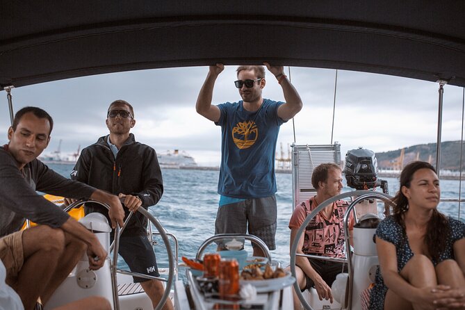 2-Hour Sailing Trip from Barcelona with open bar - Price and Value Analysis