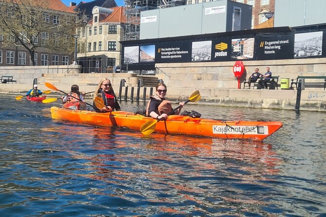 2 Hours Guided Kayak Tour in Copenhagen Harbor