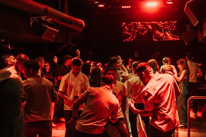 4 Hour Barcelona Fun Party Tour - The Experience in Detail