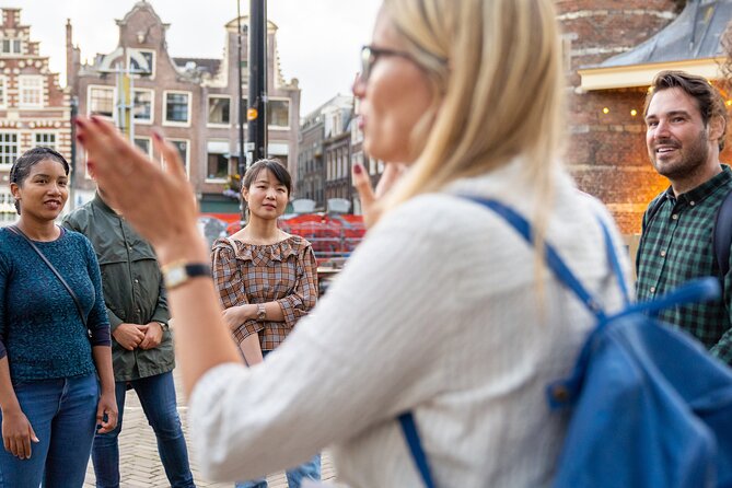 Amsterdam Red Light District Walking Tour in EN/DE/IT - Authenticity and Reviews from Fellow Travelers
