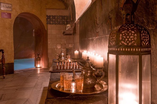 Arabian Baths and 30' Massage at Madrid's Hammam Al Ándalus