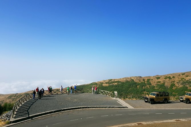 Arieiro Peak, Santo da Serra and Cristo Rei 4x4 Experience - What Makes This Tour Special?