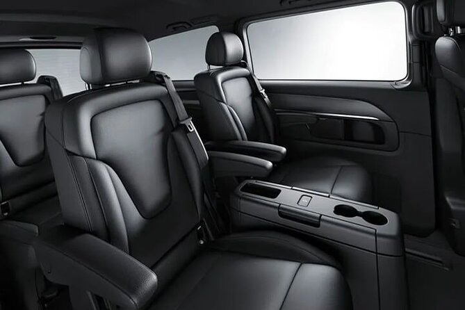 Arrival Lisbon Airport LIS to Lisbon City by Luxury Van - What travelers say: authentic insights from reviews