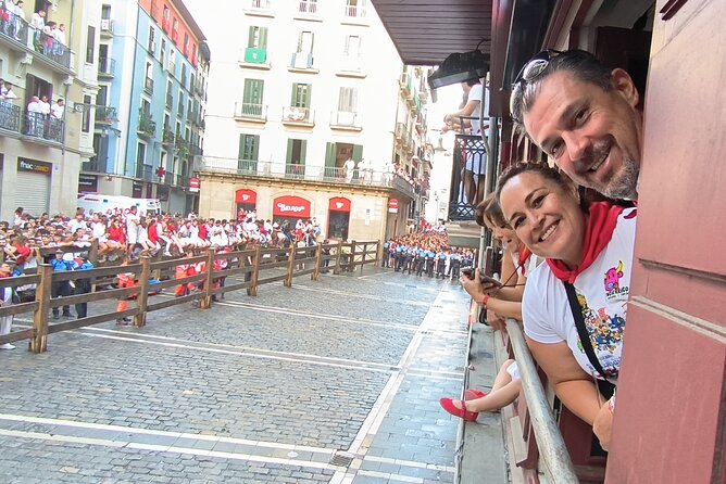 Authentic San Fermín experience with balcony and buffet breakfast. - Value and Considerations