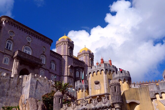 Azenhas do Mar, Palacio da Pena, Regaleira and Castelo dos Mouros. - Starting Point: Sintra Town