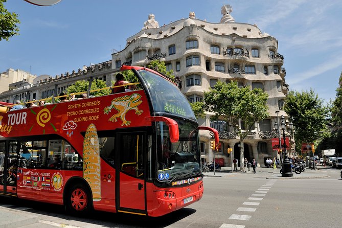 Barcelona City Tour Hop-On Hop-Off with Optional Boat - FAQ