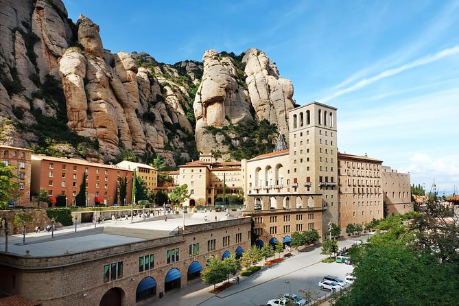Barcelona Highlights and Montserrat with Cog-Wheel Train - Who Is This Tour Best For?