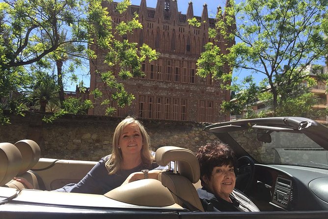 Barcelona in a Convertible - Private Guided Tour - Detailed itinerary and what to expect