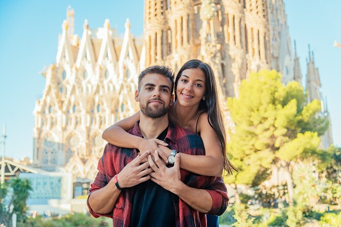 Barcelona : Private Photoshoot Outside Sagrada Familia - The Quality of Photos and Delivery Time