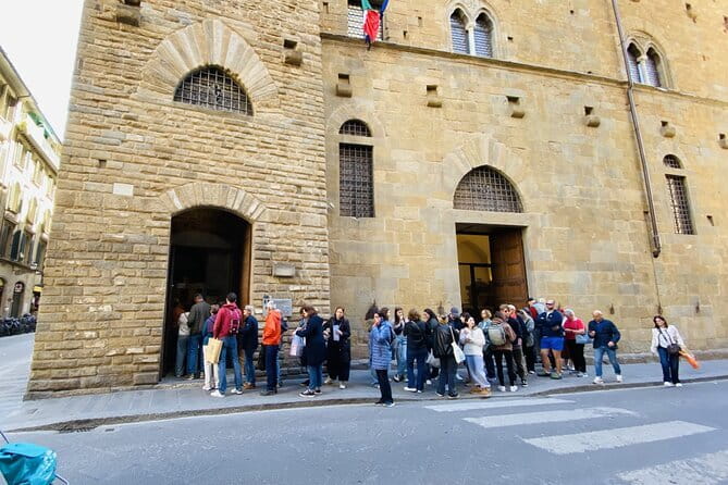 Bargello Museum: "Face to Face with Donatellos David" - Who Should Sign Up?