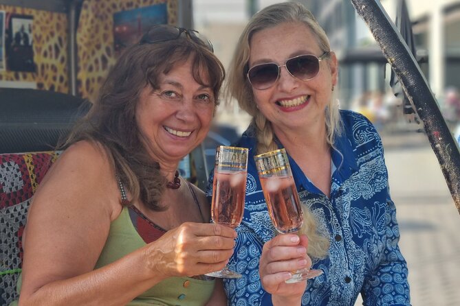 Berlin Rickshaw Tours Historical & Photo City Tour 120min - Sightseeing - Why Ride a Rickshaw in Berlin?