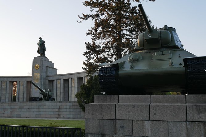 Berlin & The Third Reich Private Guided Tour - The Experience: What You Can Expect