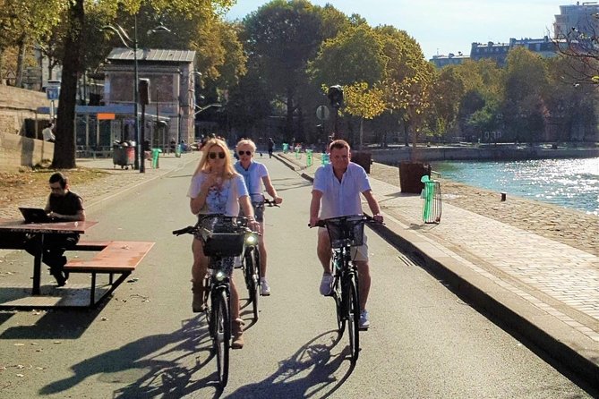 Bike Paris treasures with a live guide - Families & Friends - What the Itinerary Looks Like and Why It Matters