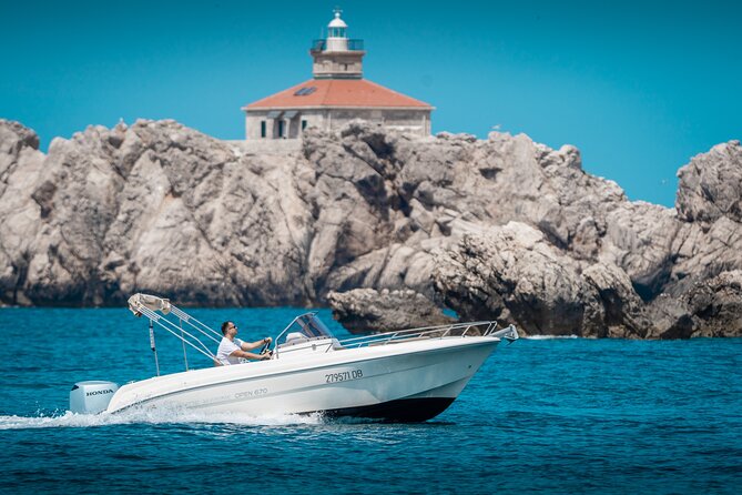 BLUE CAVE & ELAPHITI ISLANDS 4 HOURS ALL INCLUSIVE boat tour - Who Will Love This Tour?