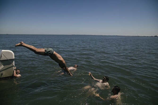 Boat Party - Party on the Tagus River - Who Will Love This Tour?