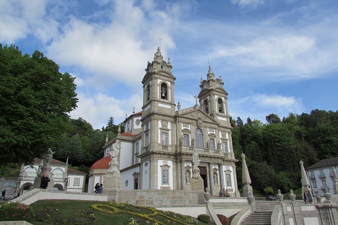 Braga and Guimarães Tour with Lunch from Porto - Dive into the Itinerary