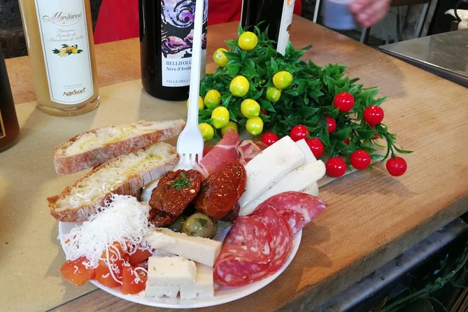 Catania authentic Street Food - The Guide and the Atmosphere