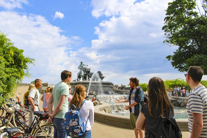 Copenhagen 1.5-hour City Highlights Bike Tour