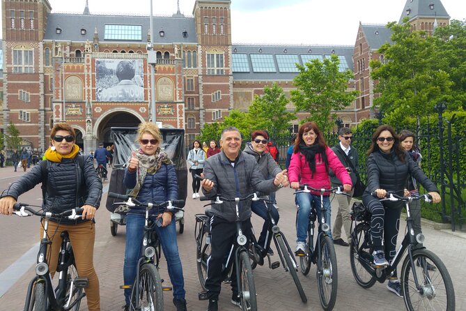 Daily group bike tour in Spanish. - Cost and Value