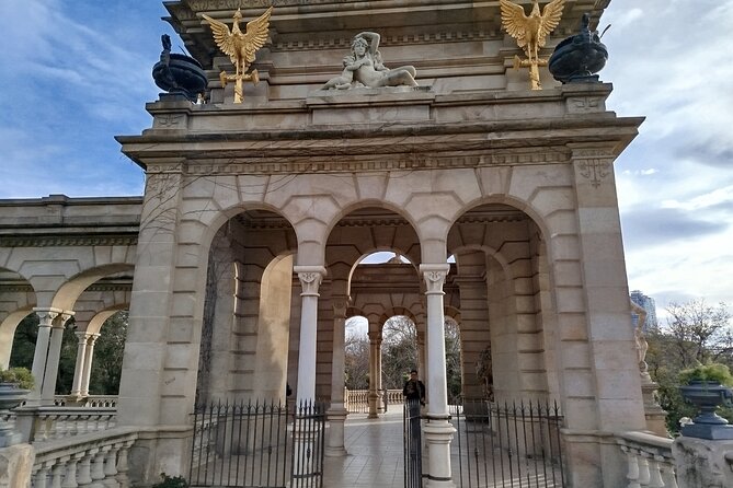 Dance Cuban Salsa and live Cuban Culture in Barcelona - The Instructor: Your Guide to Cuba’s Dance Spirit