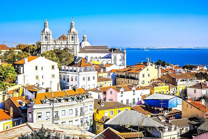 Departure Transfer: Lisbon to Lisbon Airport LIS in Business Car - What to Expect on Your Transfer