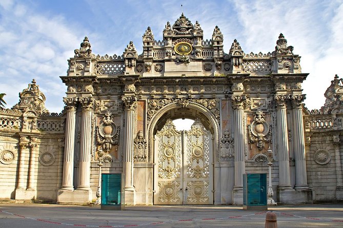 Dolmabahce Palace & Uskudar(Asian Side) Afternoon Tour - What Past Travelers Say