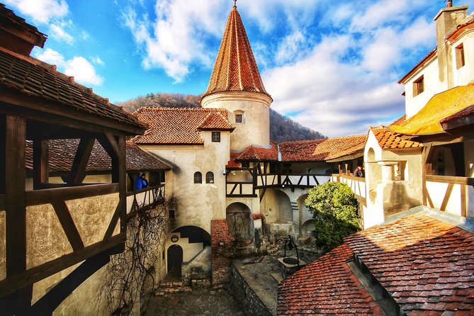 DRACULA CITY BREAK Bran Castle, Peles Castle Sinaia, Brasov City - Deep Dive into the Highlights