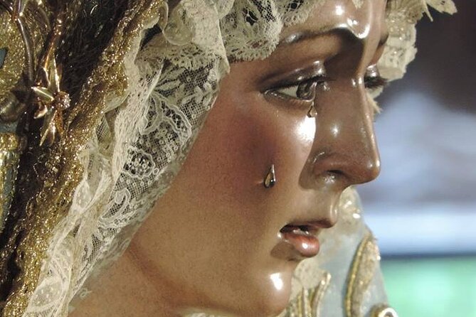 EASTER OF SEVILLE 2025 experience it - Who Should Consider This Tour?