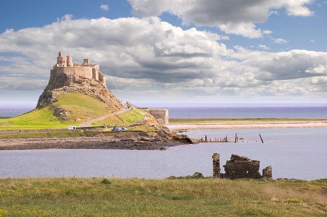 Edinburgh: Holy Island, Alnwick Castle & Kingdom of Northumbria - The Logistics and Practicalities