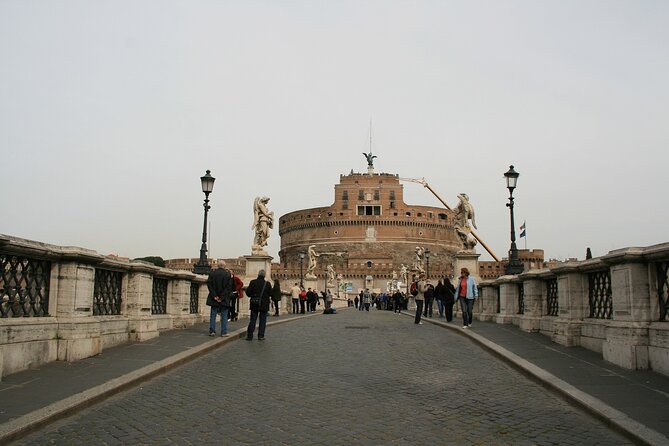 Explore the Majestic Castel Sant'Angelo: A Private Guided Tour - Analyzing the Price and Value